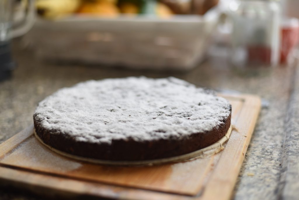 Panforte | Classic Italian cake made out of honey, nuts and spices